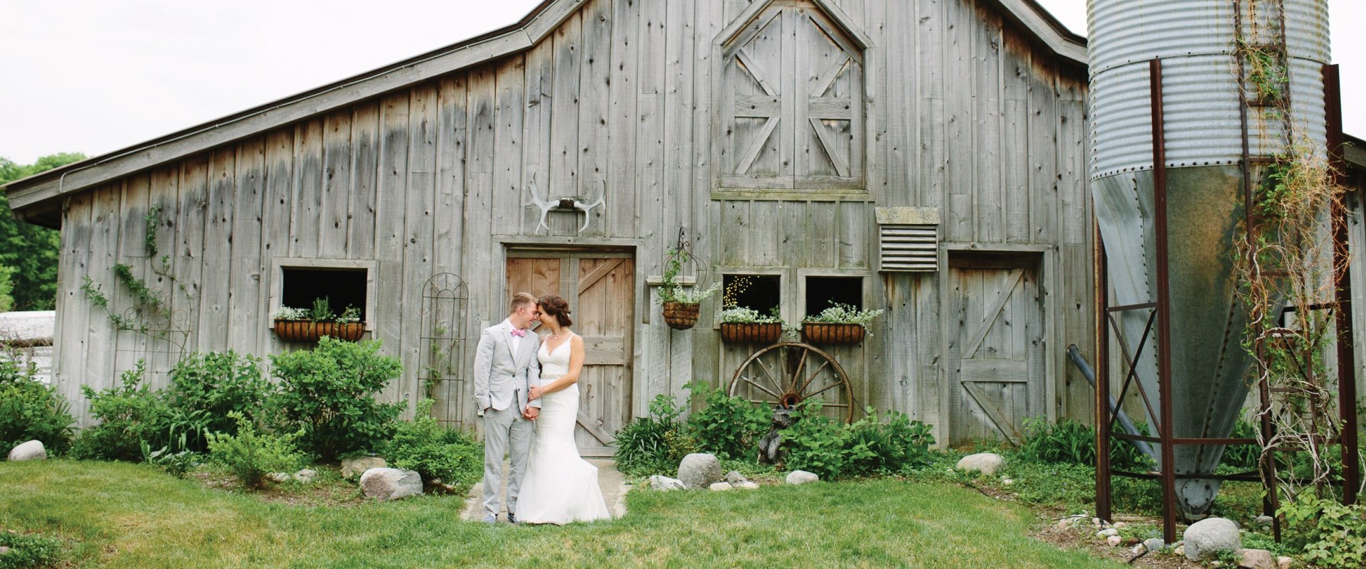 Local Barn Wedding Venues: Everything You Need To Know